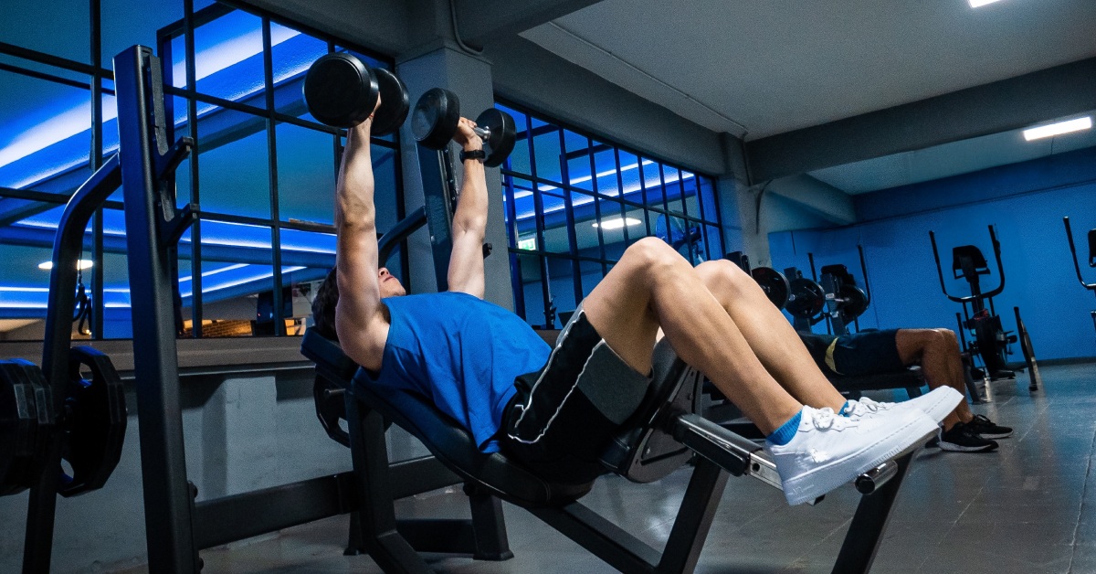 Os Melhores Exercícios para Peito: Constrói um Peitoral Forte ...